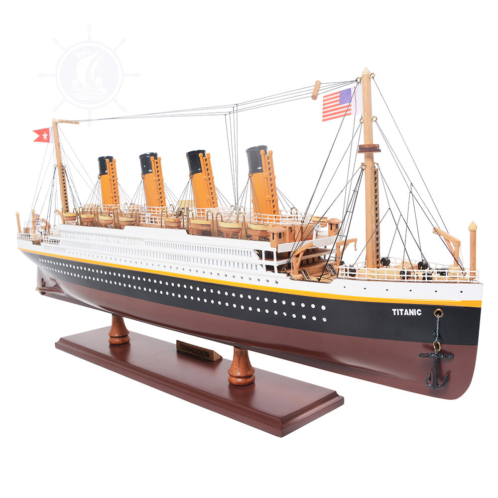 Exclusive Titanic Ship Model: A Collector’s Dream!