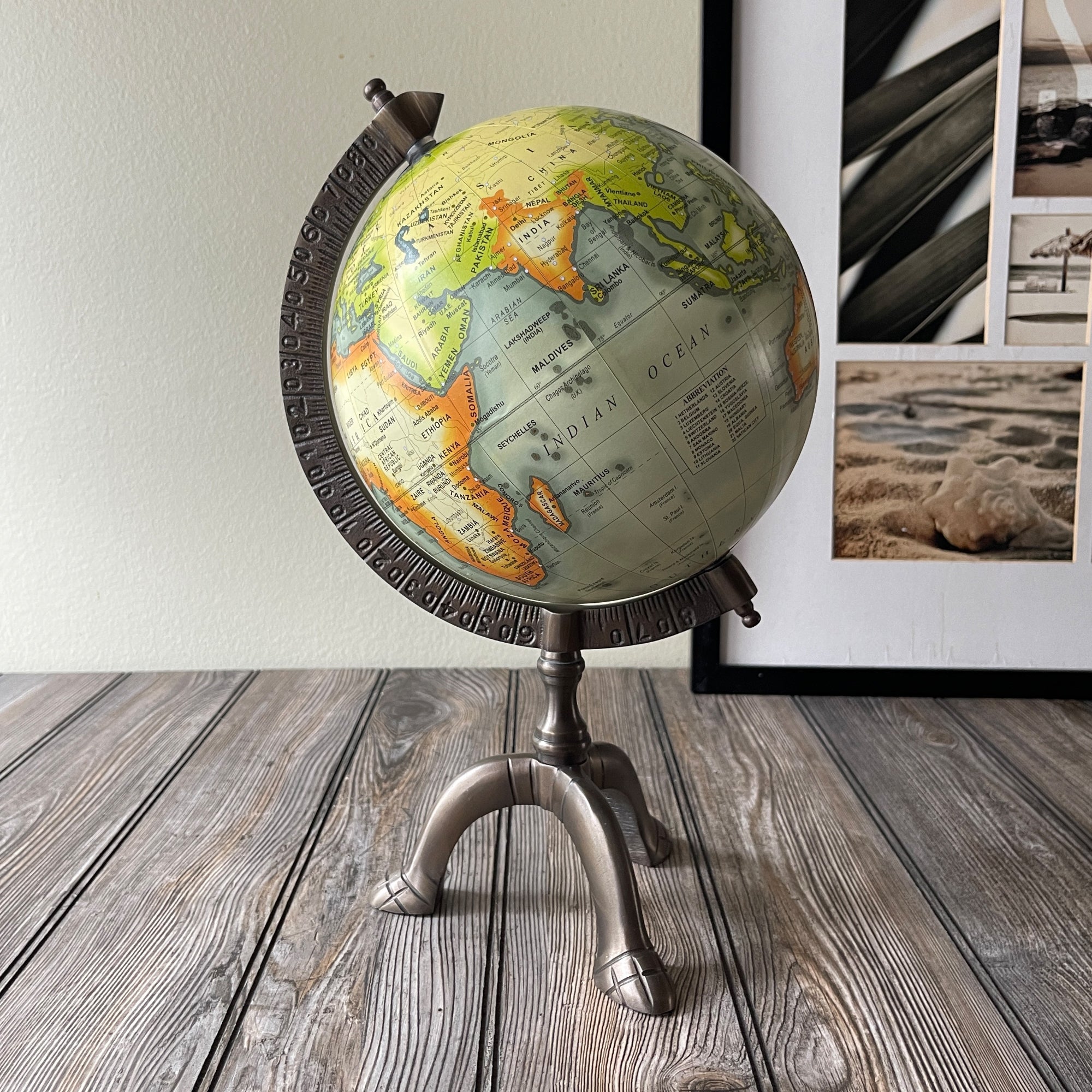 Navigate Your World: Vintage Style Globe with Brass Stand!