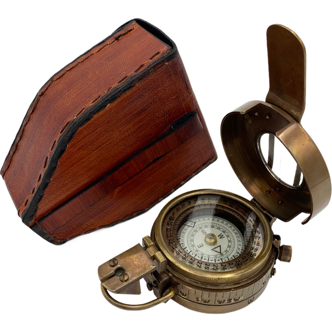 Vintage WWII Military Pocket Compass | SHOPTELI